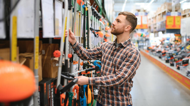 What you should know before buying lawn care tools at the big box store