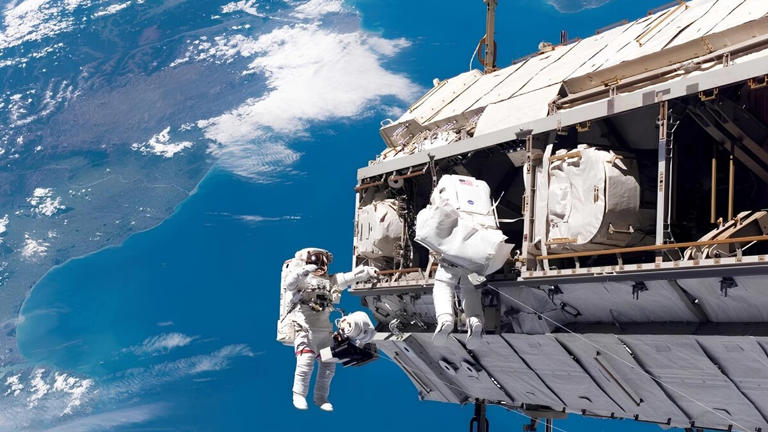 Two astronauts to hang outside Space Station for 7 hours today, conduct ...