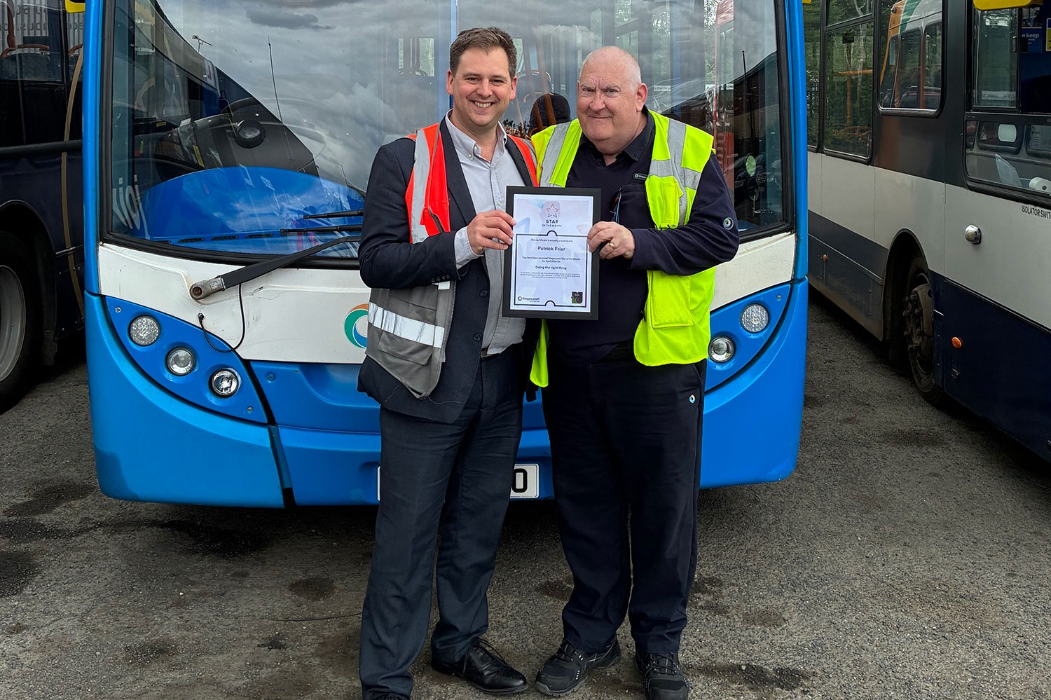 Driver for Daventry bus operator wins recognition for response to ...