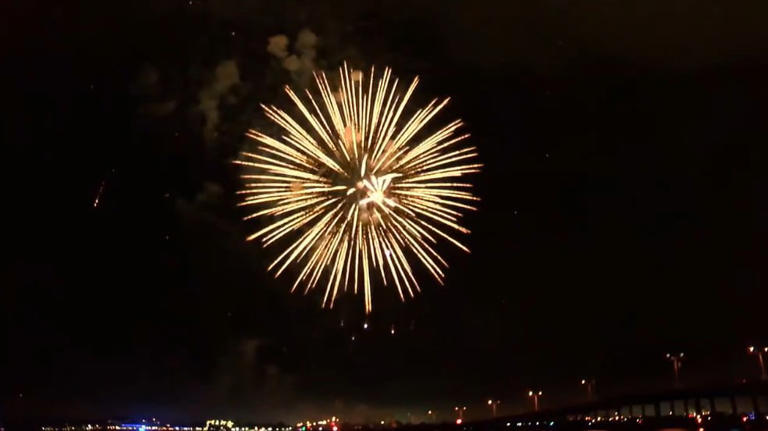 Burn ban won’t stop Siesta Key Fourth of July fireworks show