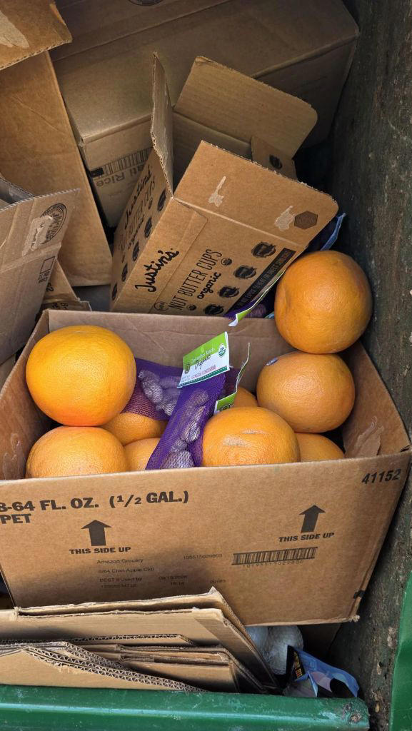 Passerby flags concern over Amazon's 30-minute grocery delivery service ...
