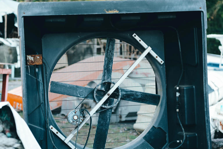 Air cooler blowing sticky air? How to fix humidity issues during monsoon