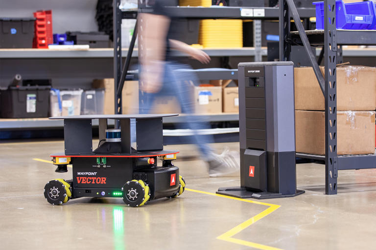 Landmark-driven DRL boosts mobile robot navigation