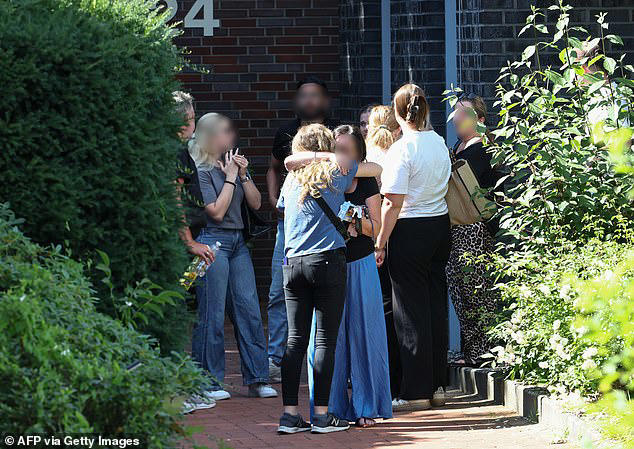 Gunman who killed six at welfare centre for mothers is involved in ...