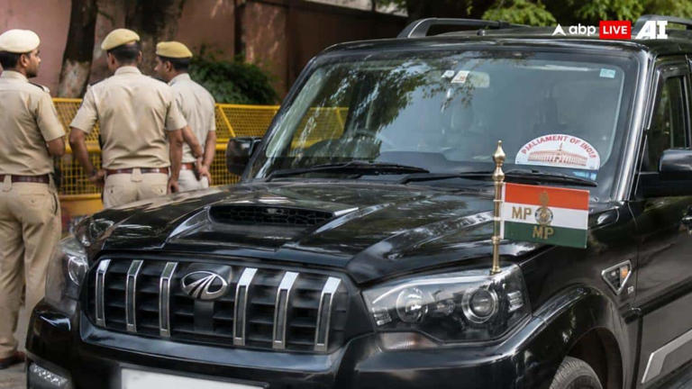Security alert over fake Parliament sticker and MP flag, SUV seized in ...