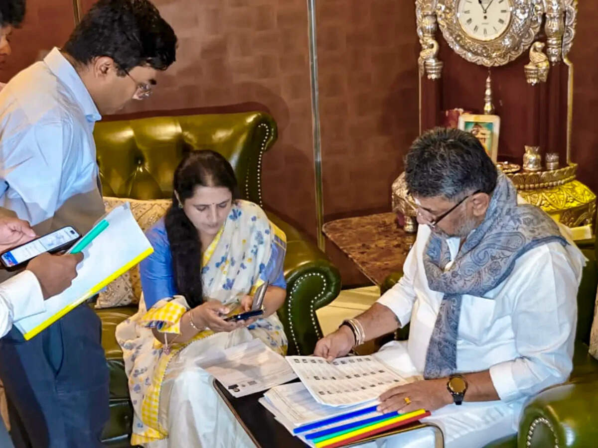 SIR forms to reach all voters, mapped or unmapped: Karnataka chief ...