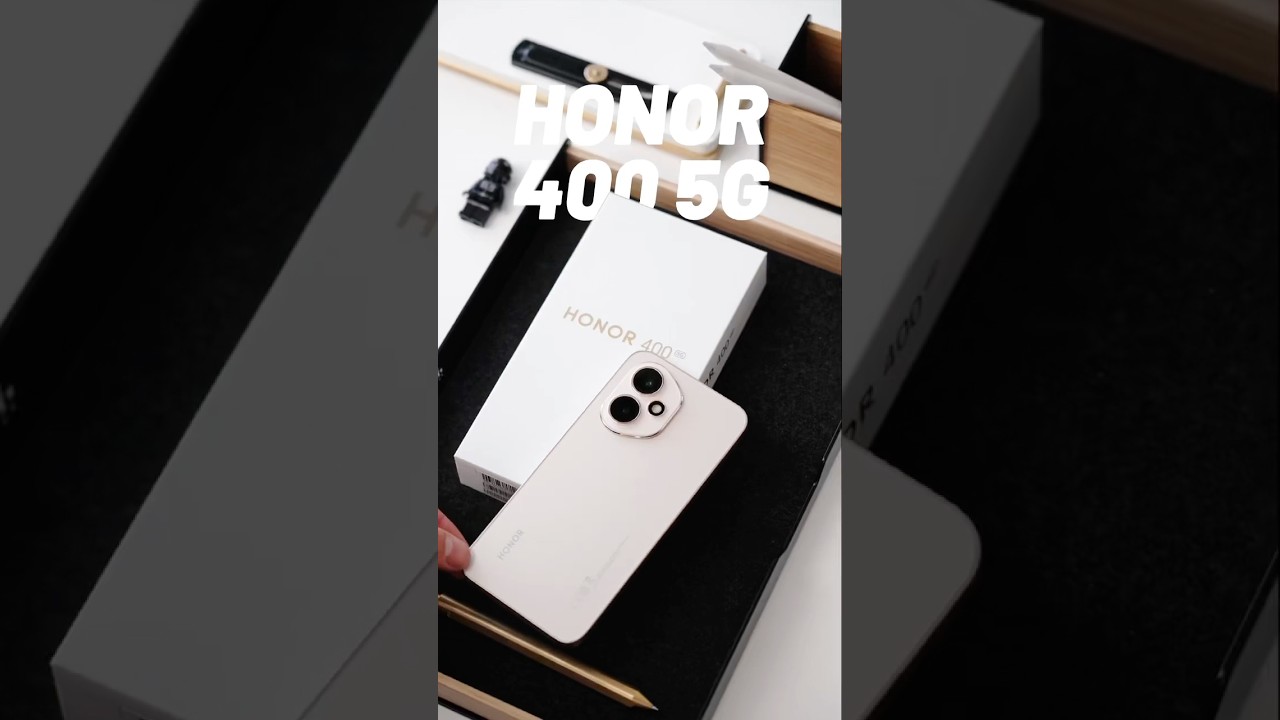 Honor 400 5G unboxing: First look at desert gold