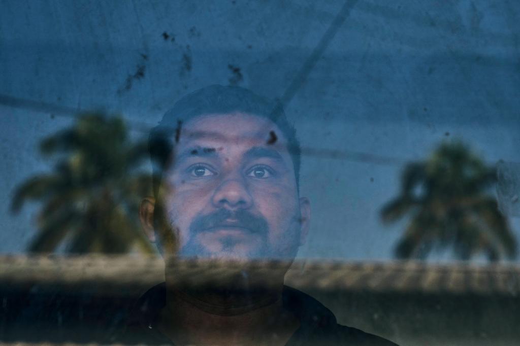 Four days to make victims fall in love: How global scammers use US tech ...