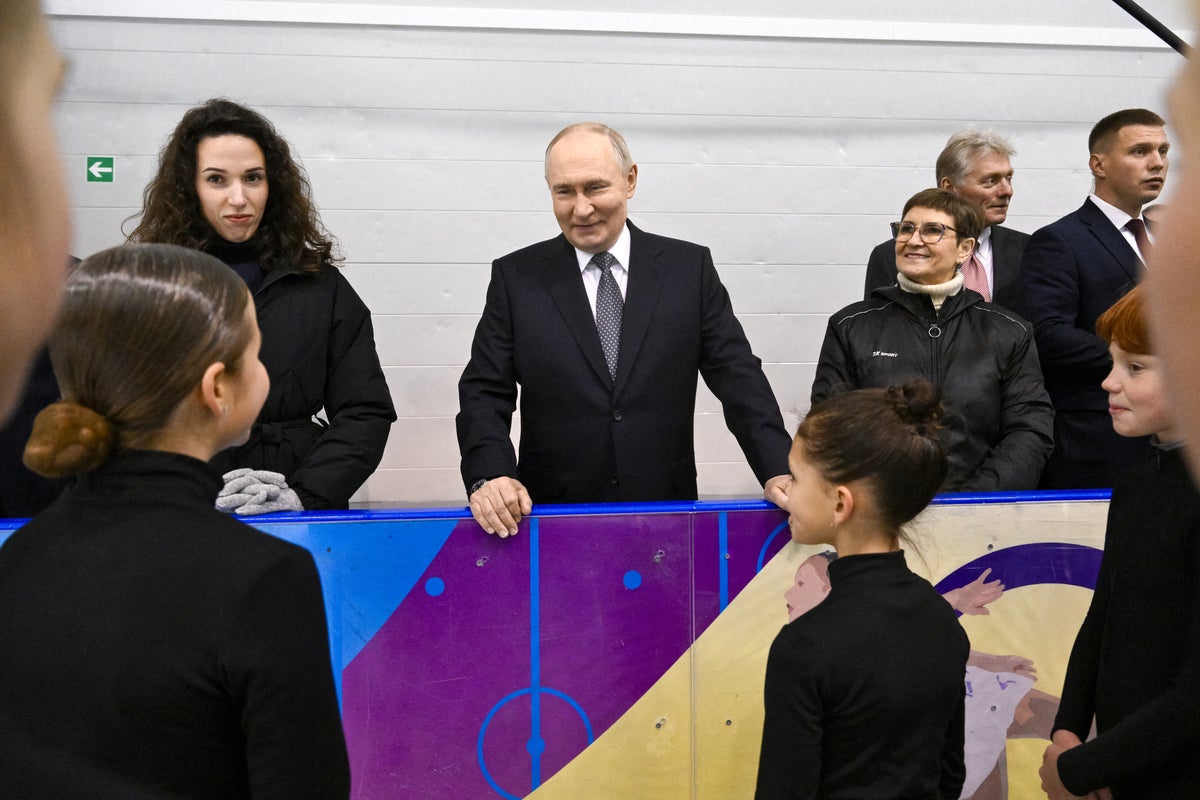 Russian skaters cleared to compete in international events