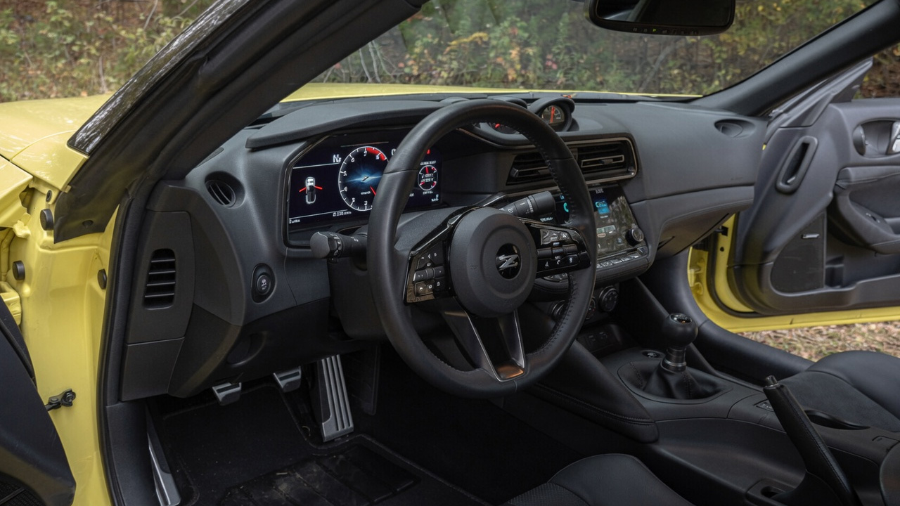 Inside the Nissan Z with modern cockpit that pays homage to heritage