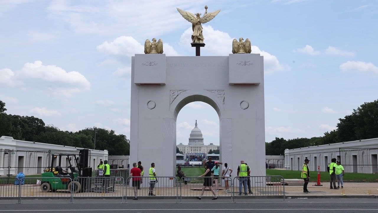Trump humiliation continues as State Fair remains empty despite perfect ...