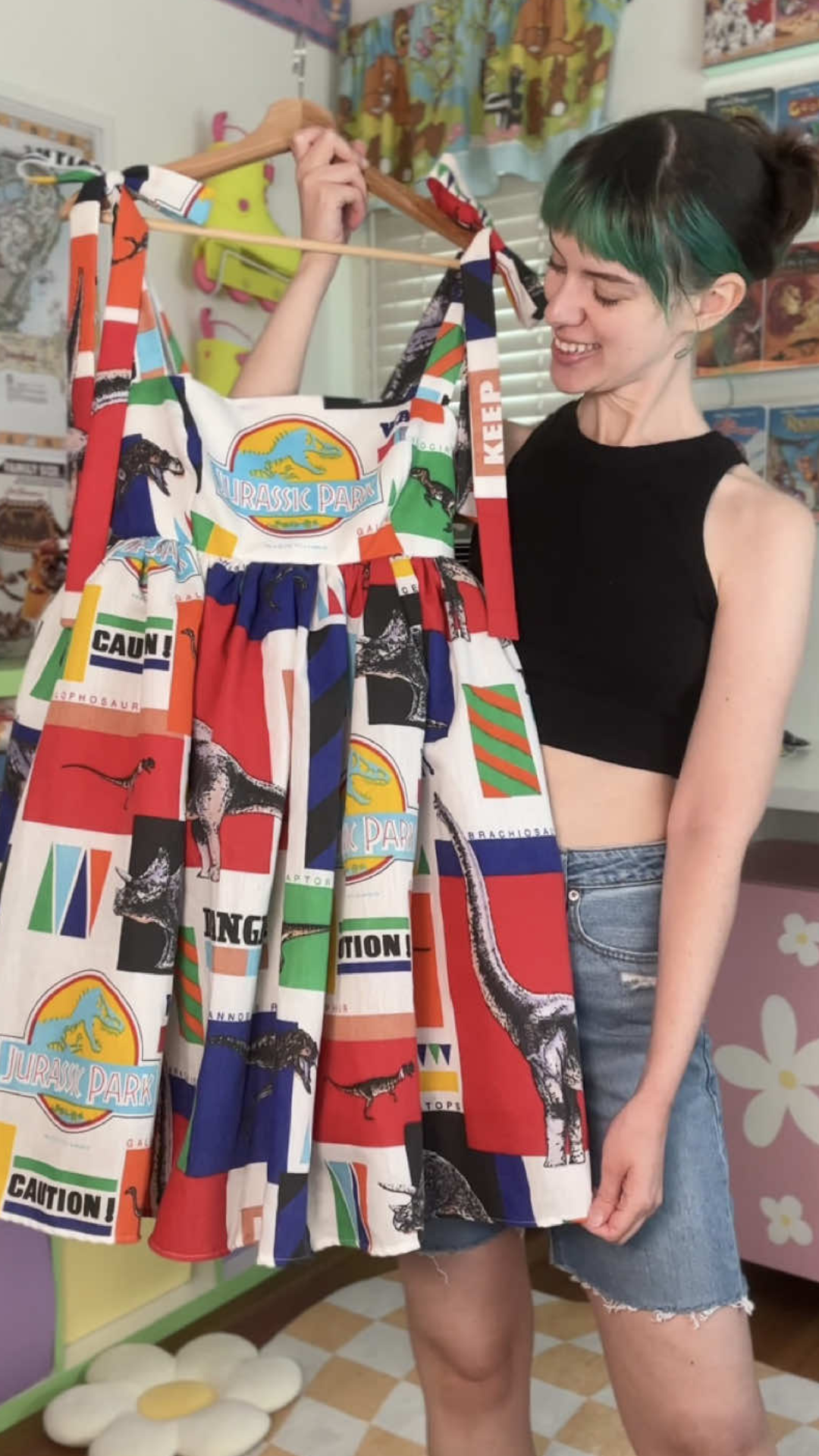 From old fabric to new style: A second life clothing design