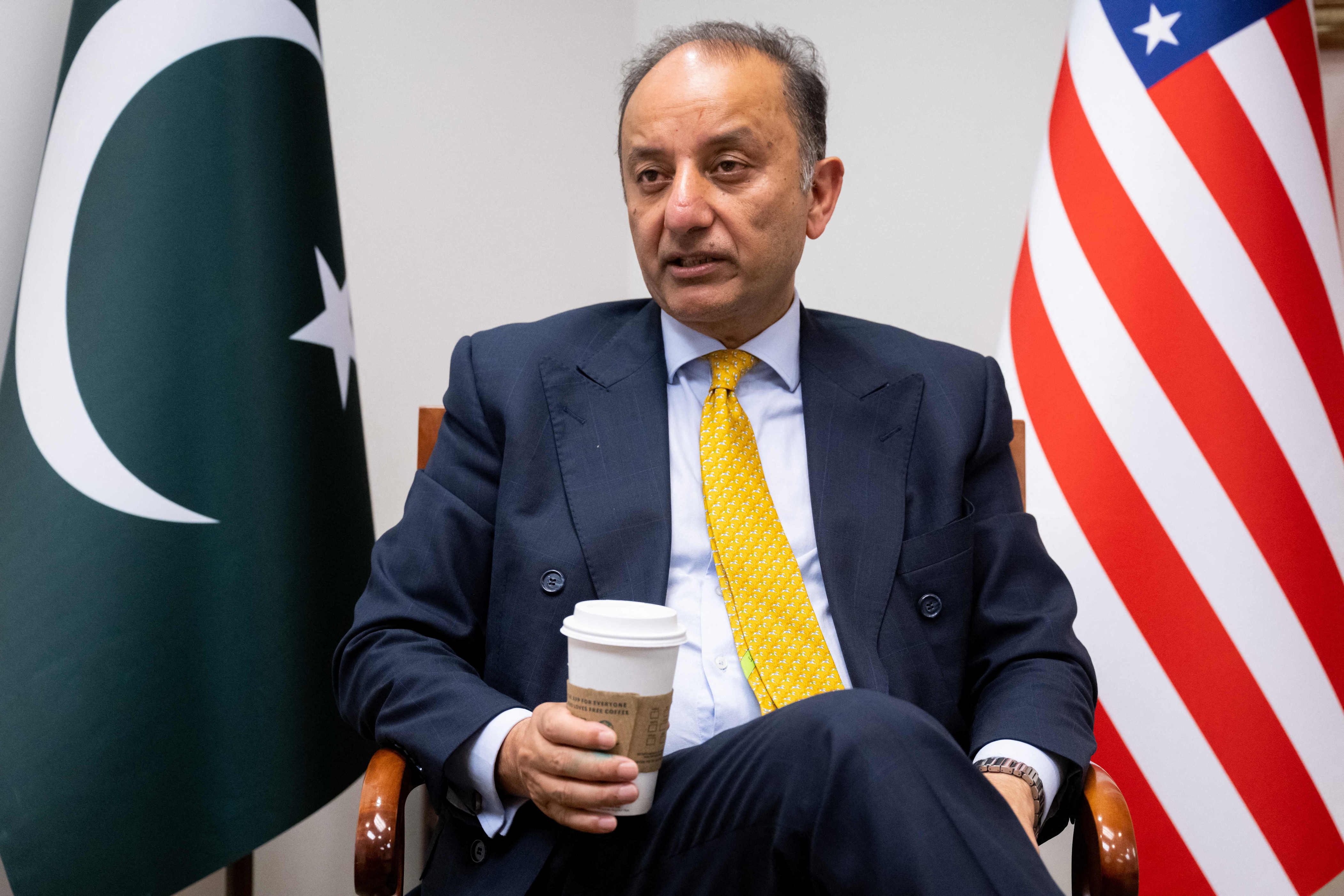 Pakistan vows to 'chop off hand' that stops its water in dig at India