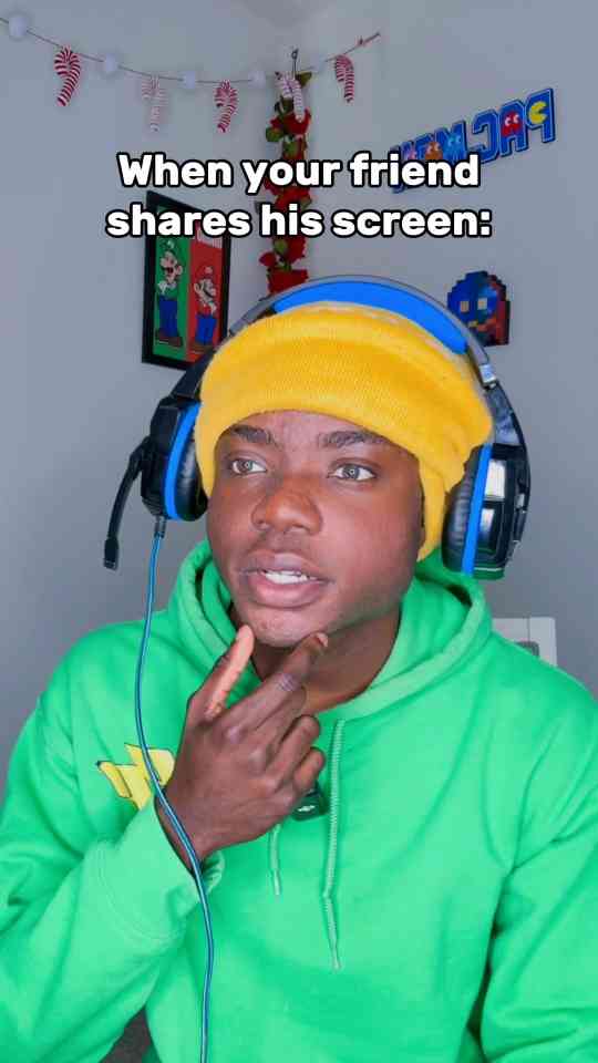 When your friend shares screen