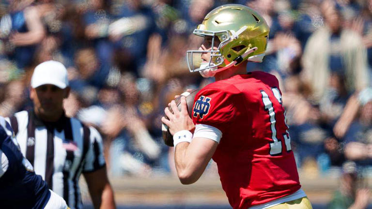Notre Dame Fighting Irish news: Draft streak continues, Bucs backup ...