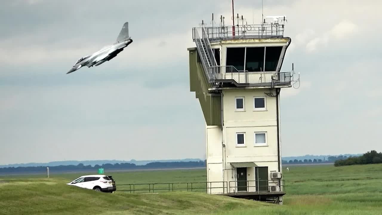 Watch a fighter jet tear over the target - then the pilot pulls hard