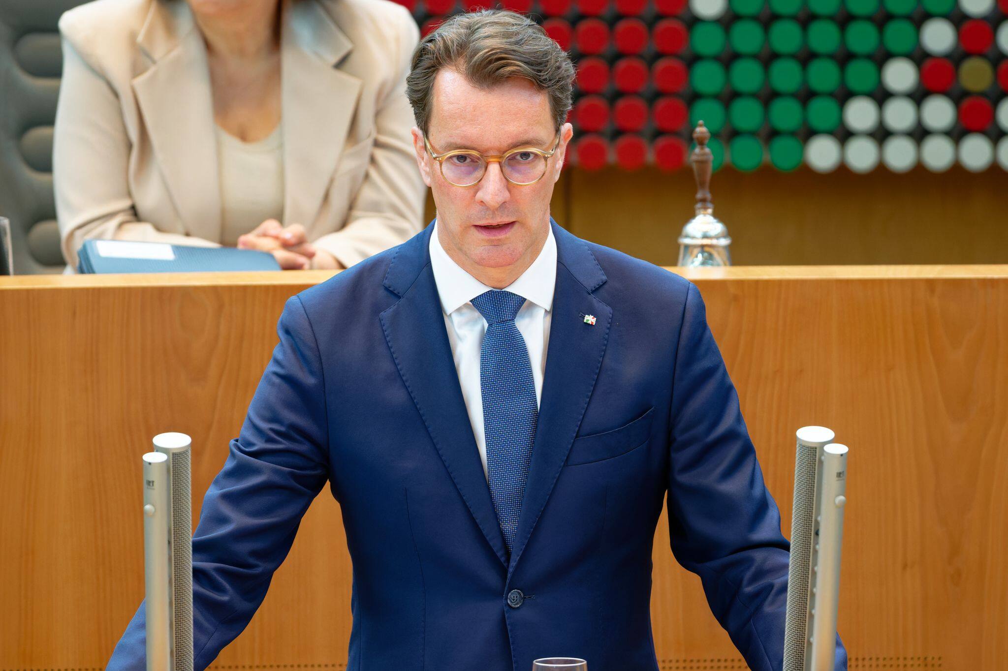 Wüst: Handlungsfähigkeit des Staats steht auf dem Spiel