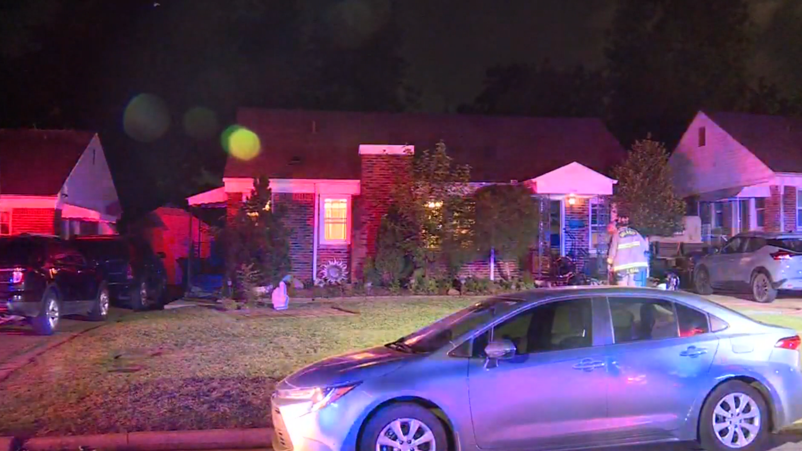 Hot water heater sparks house fire in northwest Oklahoma City