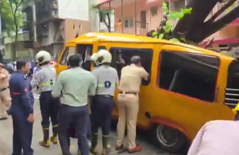 11-year-old student killed, 4 injured as tree falls on school bus in ...