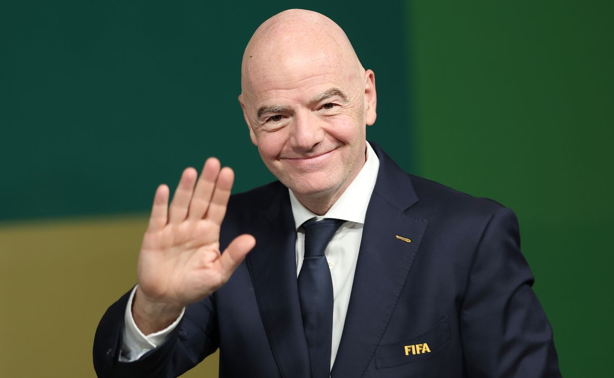 FIFA president Gianni Infantino employs aggressive travel schedule to ...