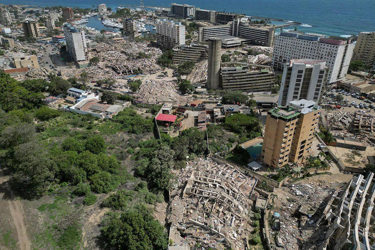 O campo de golfe que era símbolo de opulência e virou refúgio da ...