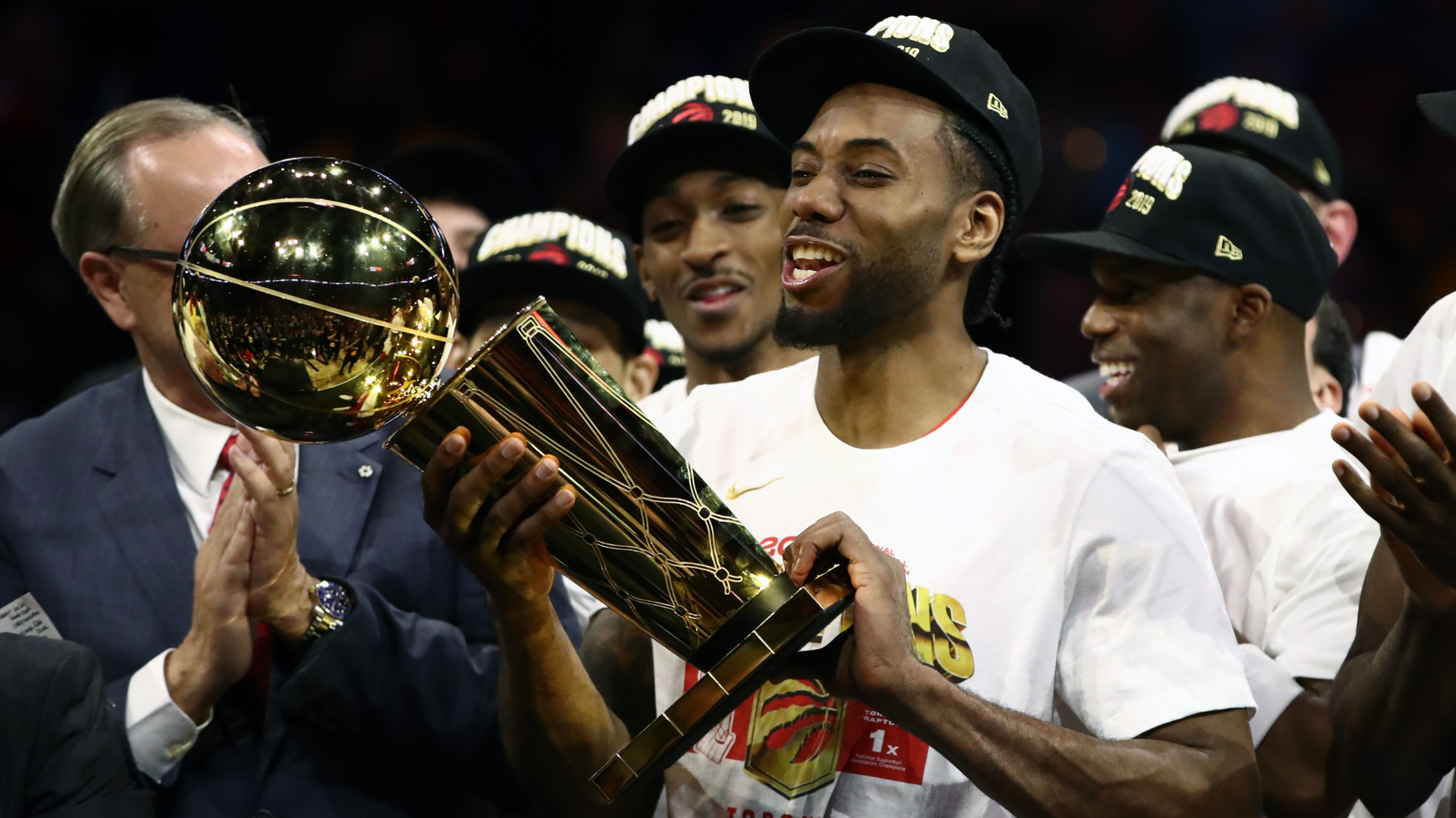 Toronto Raptors draw firm line in potential Kawhi Leonard trade: Report