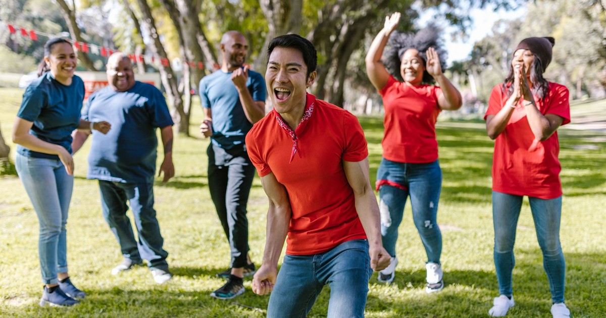 The life-changing lessons happy people with the best energy grew up ...