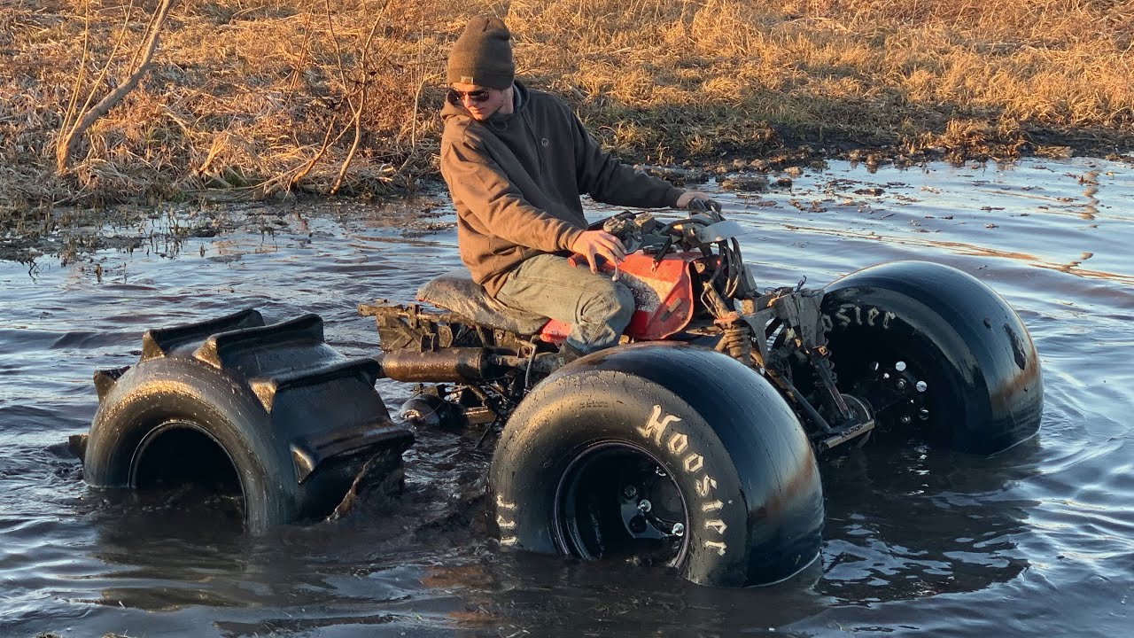 Everyone got stuck in this sinkhole - then he went all in