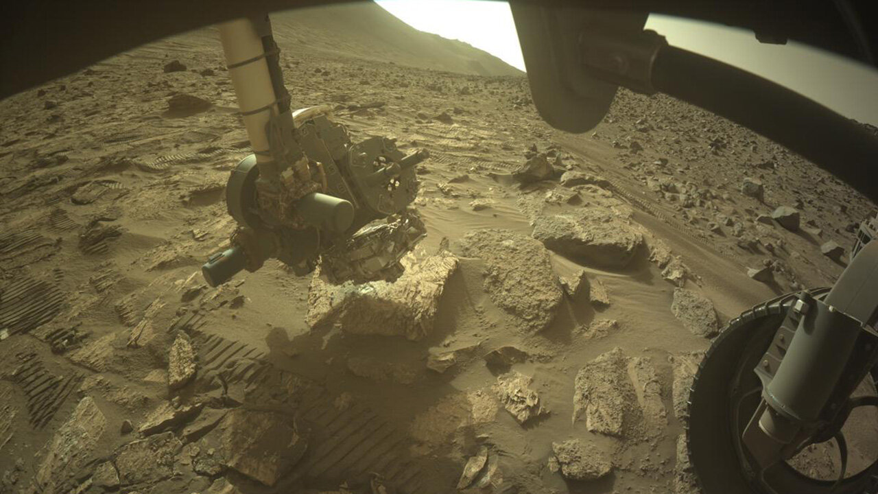 Mars rover spots complex carbon on the red planet, marking yet another ...