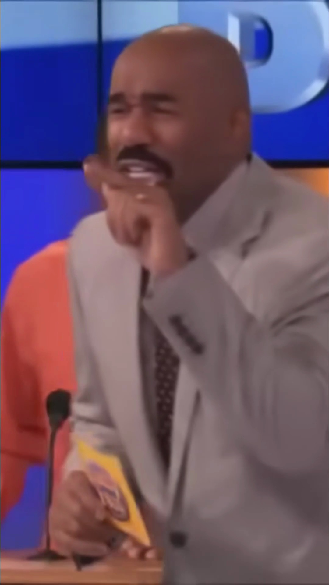 Q pine answer cracks Steve Harvey up on Family Feud