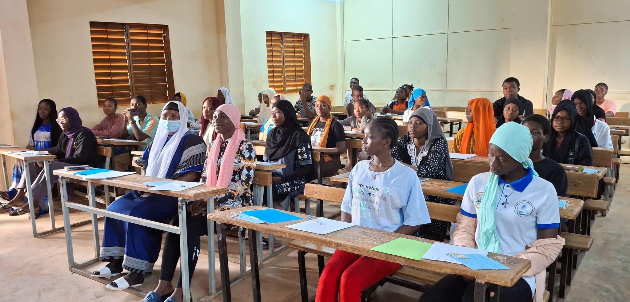 Fraude aux examens au Burkina Faso : 24 candidats condamnés à 45 jours ...