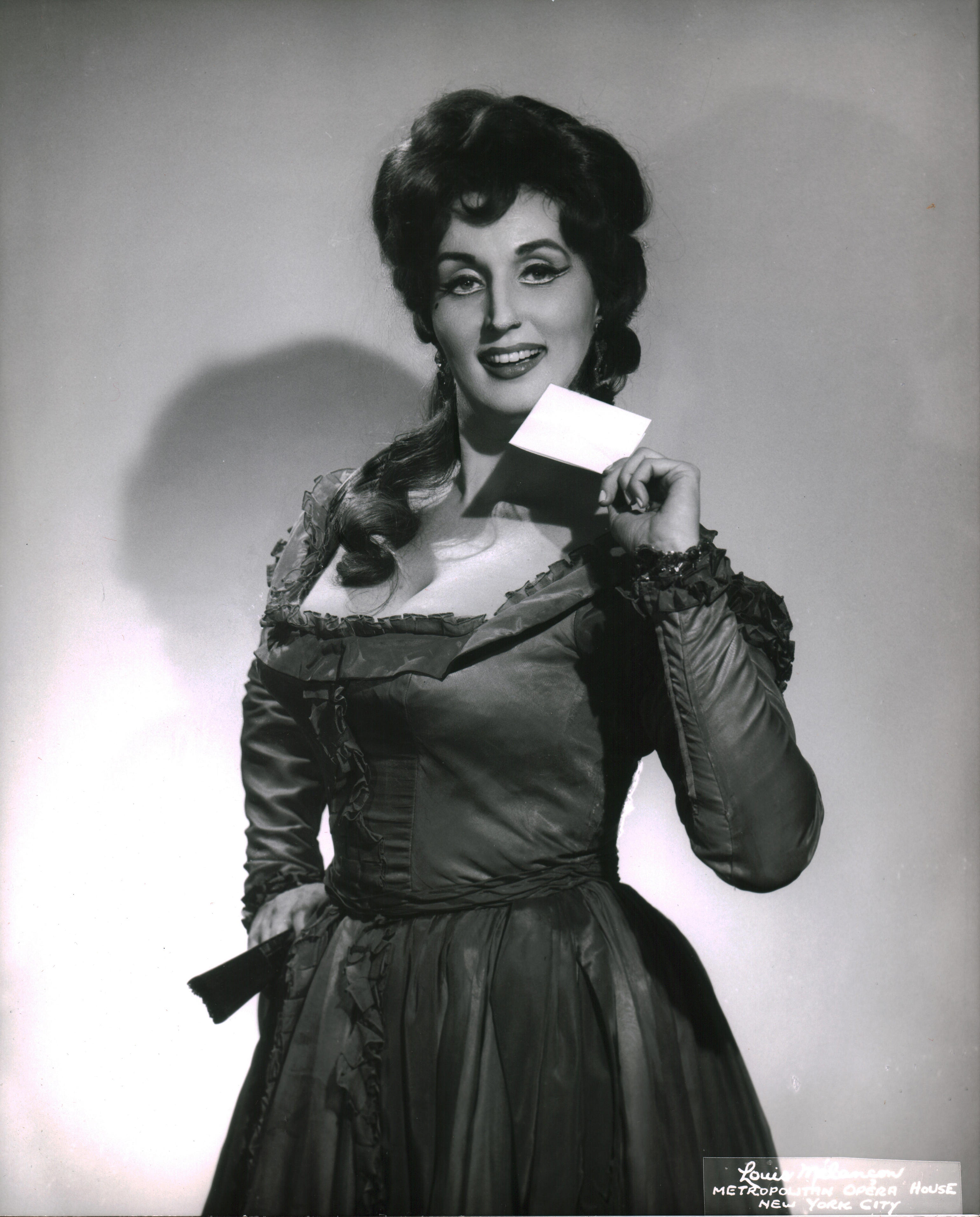 Mignon Dunn, opera star from Memphis, dies at 98