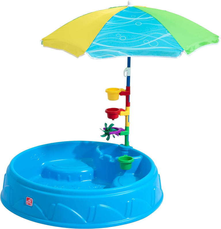 Beat the heat with these fun inflatable pools and water parks for kids