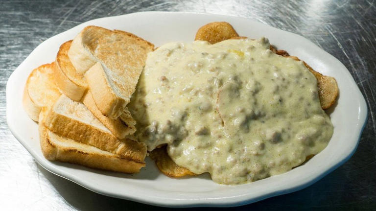 This Pennsylvania Amish diner's homestyle meals are worth the drive