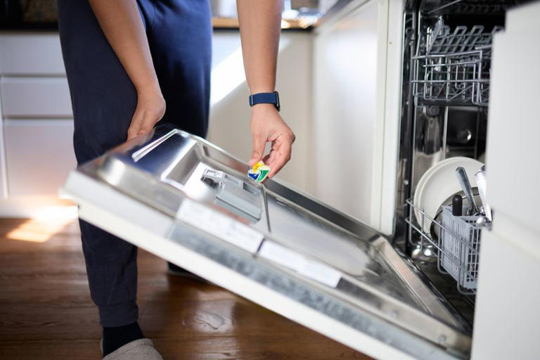 Little-known dishwasher tablet mistake that's keeping dishes dirty