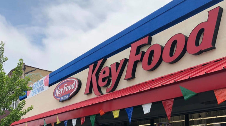 Consumer Reports' lowest-rated grocery store is an East Coast fixture