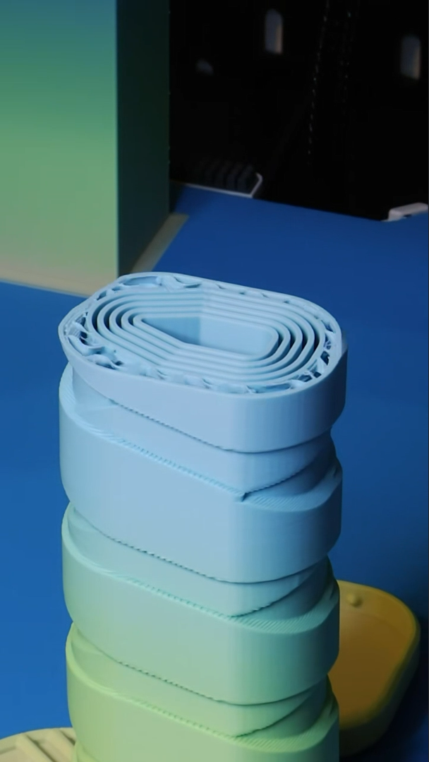 4 plus minutes of satisfying 3D printing you can’t stop watching