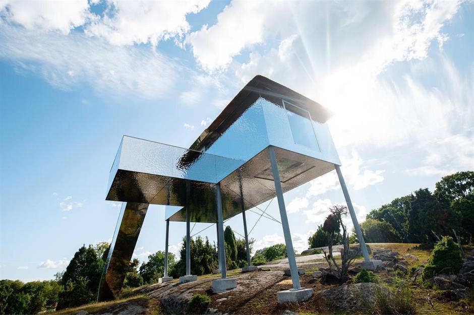 20 themed Airbnbs that look too unreal to actually book