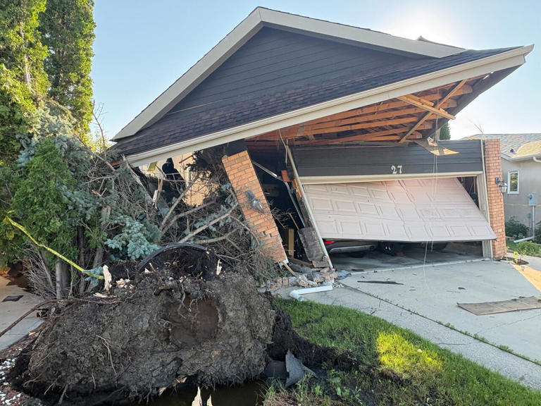 Tornado likely ripped apart home, left path of destruction in southwest ...
