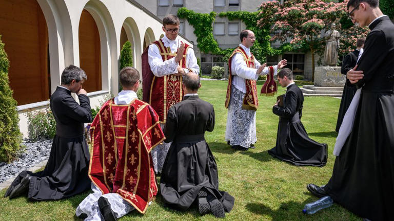 Pope Leo faces first major crisis of papacy from rebel Catholic group