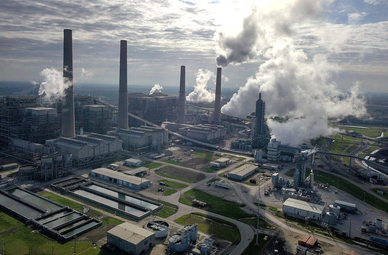 Houston power plant emerges as dominant source of cloud-forming aerosols