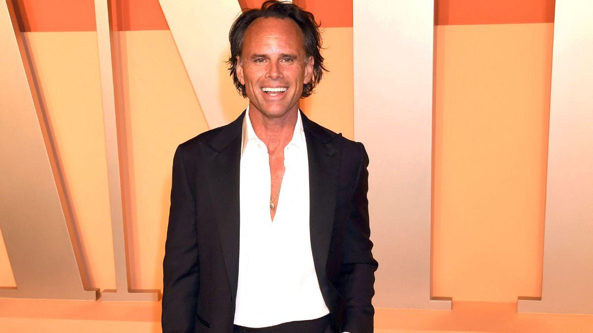 Olivia Wilde credits 'hero' Walton Goggins for 'saving my life' as she ...