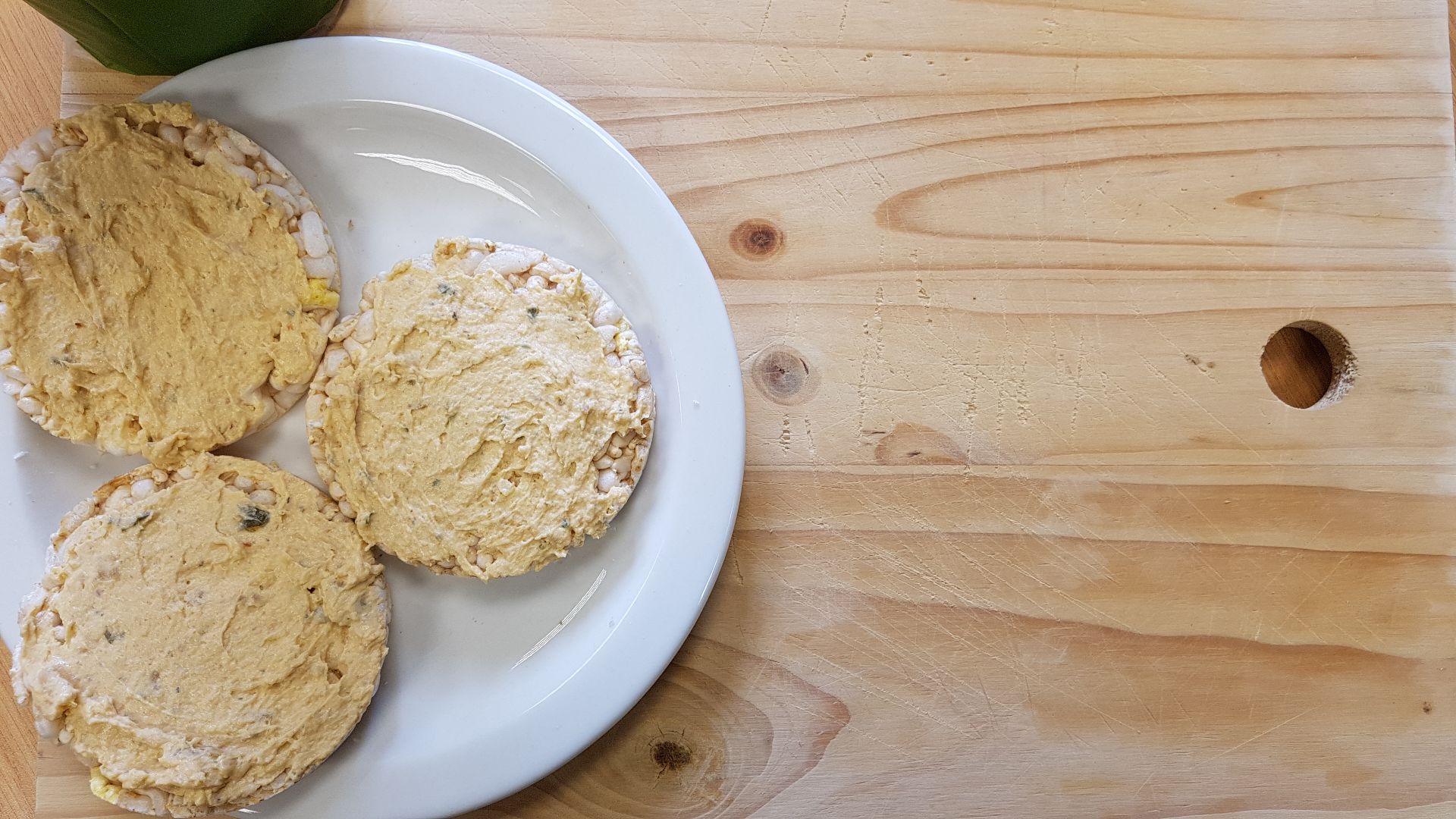 10 high-fiber foods that underdeliver & 10 that are worth eating