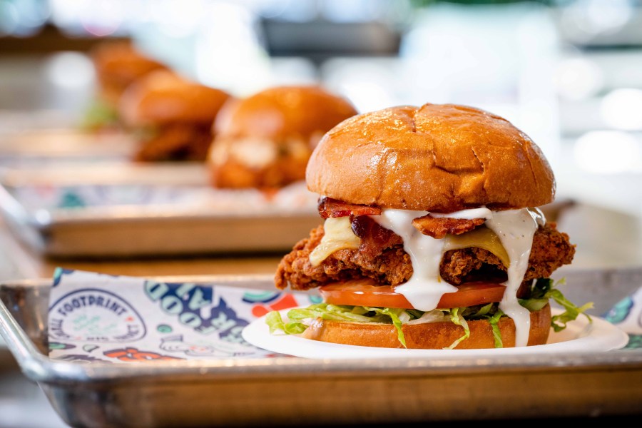 Colorado chicken chain 'Birdcall' plans expansion to St. Louis