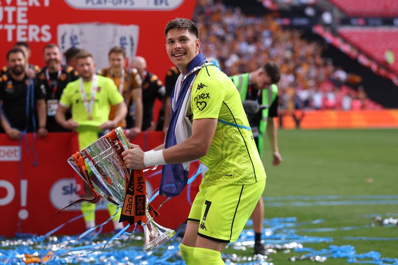Rangers confirm Ivor Pandur transfer as Hull City clear FFP concern ...