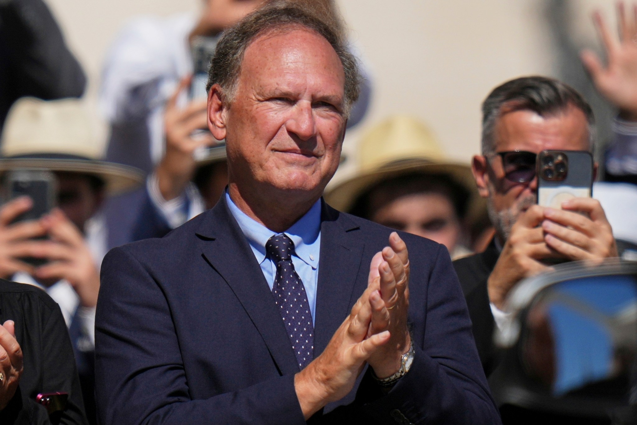 NPR says reporter misheard Alito retirement: "Profoundly regret the error"
