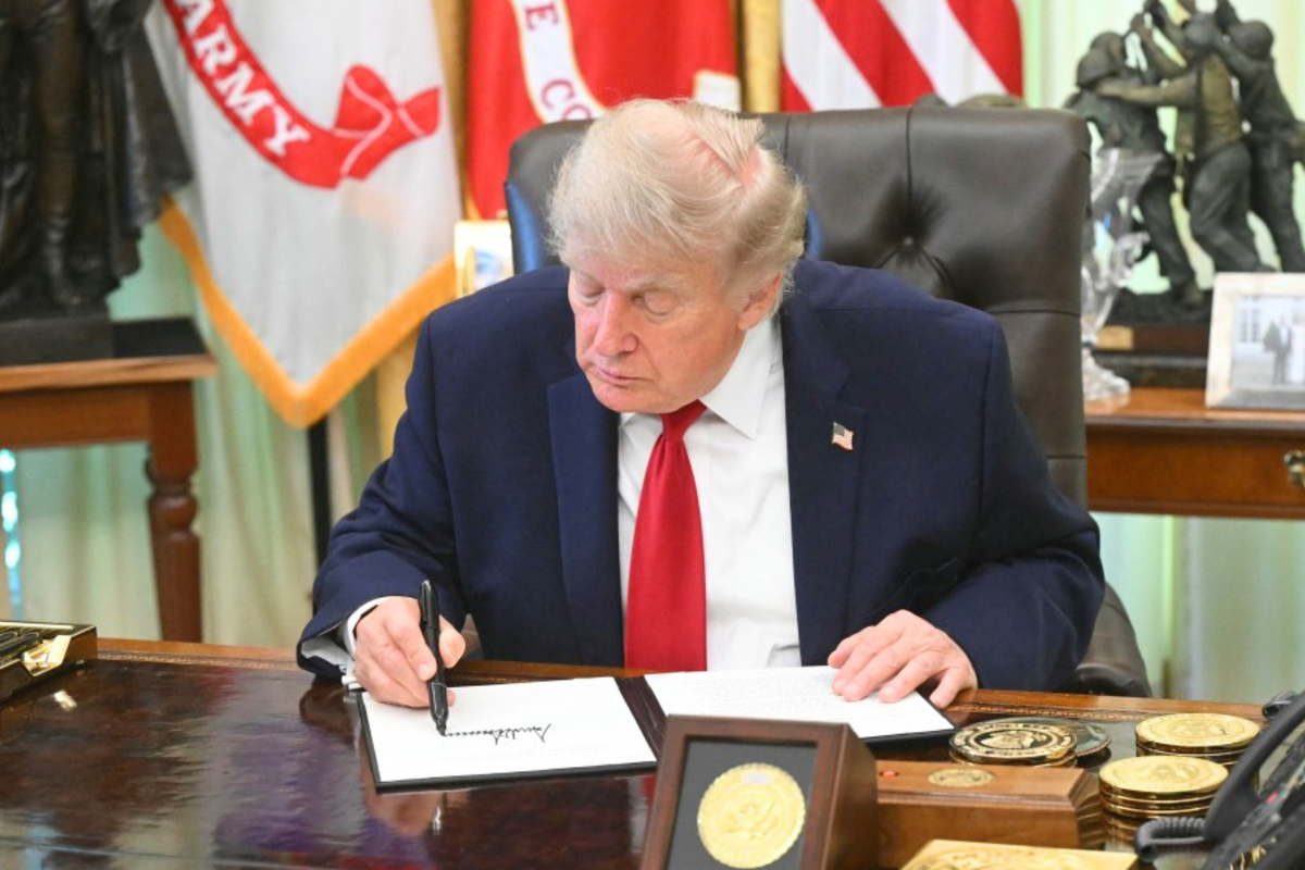 Trump signs order to remove restrictions on consumers fixing their car ...