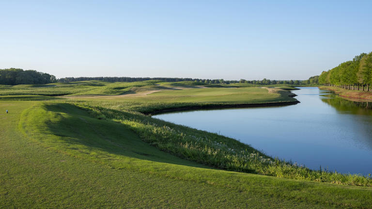 Forget Florida, retire to Alabama's largest suburban city with golf ...