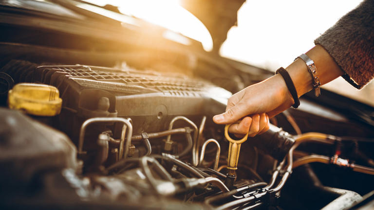 These bad habits might be shortening your car oil's lifespan