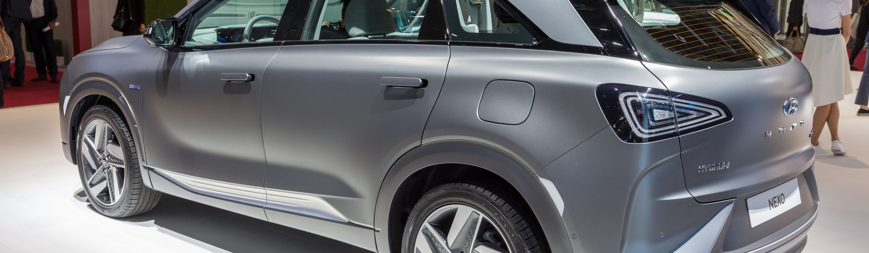 Why hydrogen cars still refuse to disappear